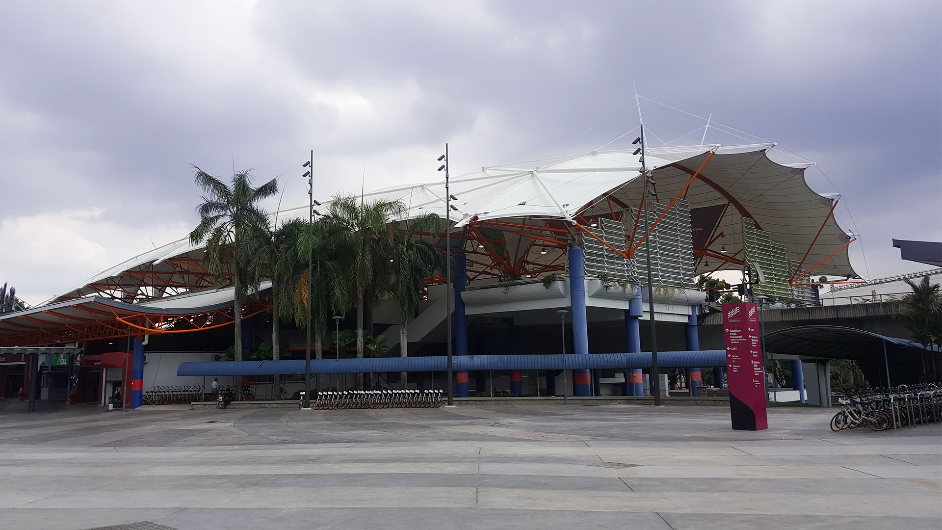 Bukit Jalil LRT Station - Catonic
